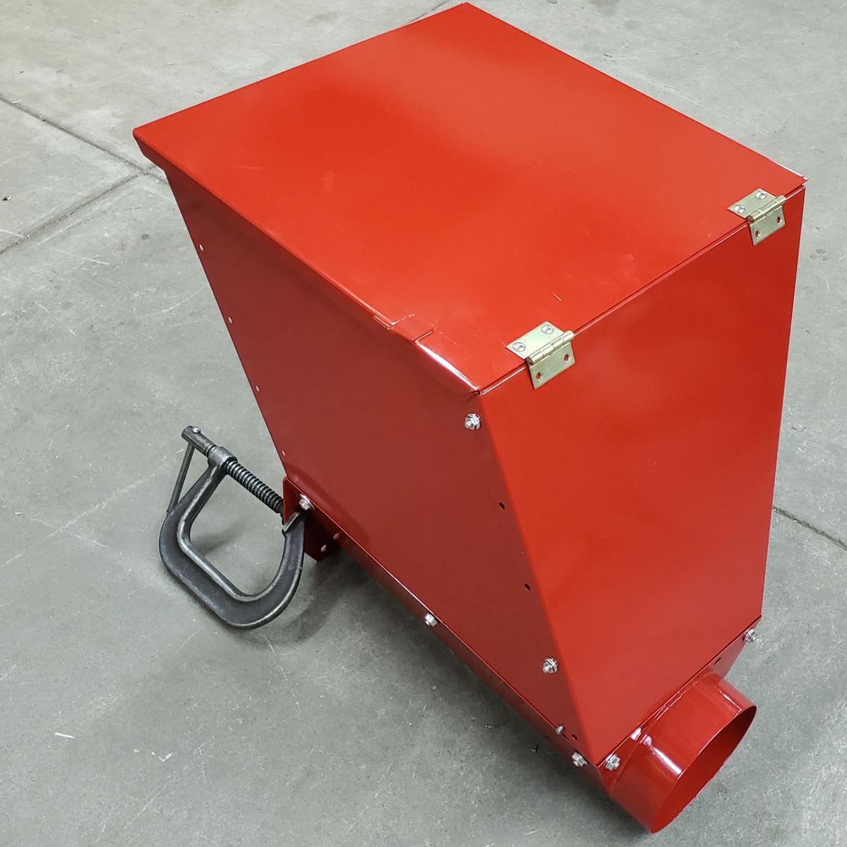 Concentrate hopper assembly for mineral with boot NH 352 353 354 355 ...