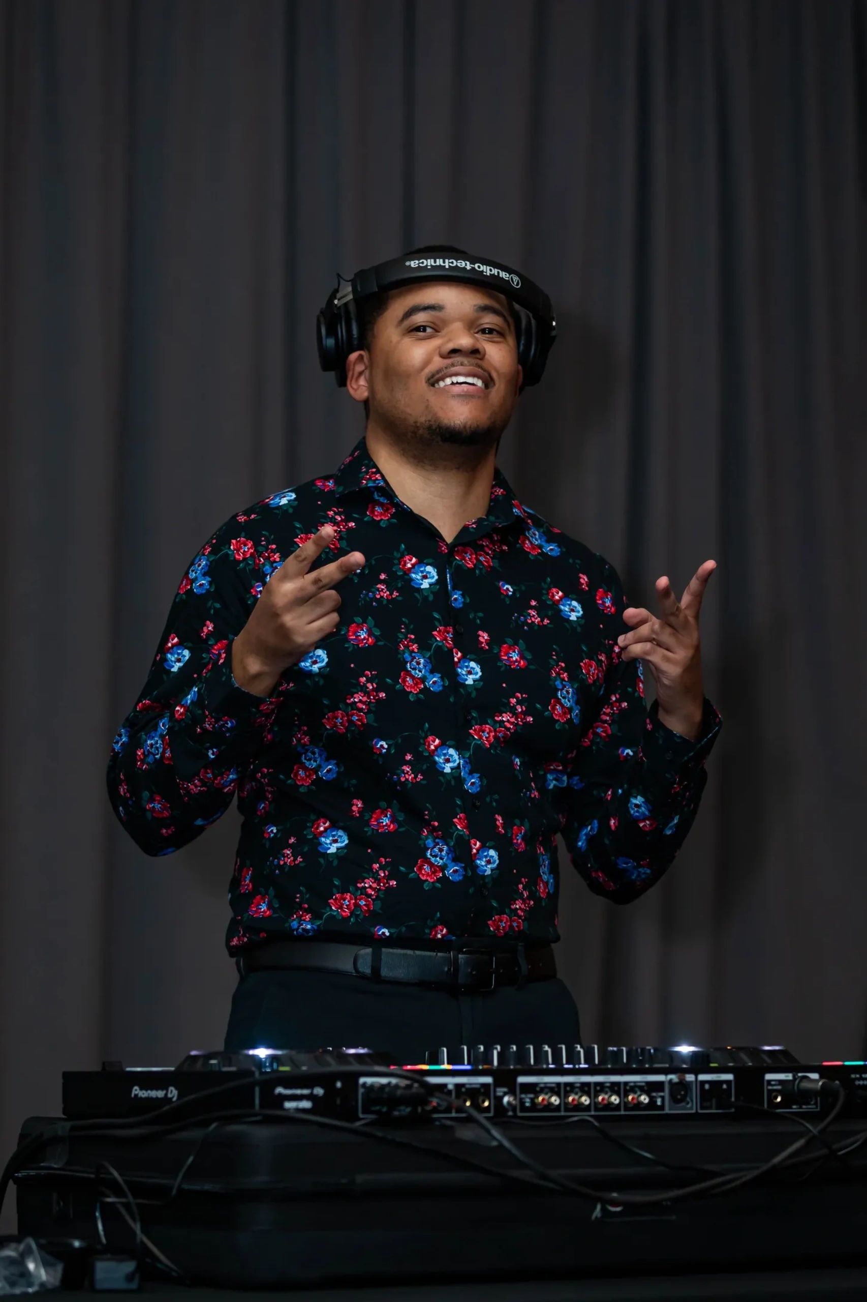 HIP-HOP/RNB DJ | DJ SMILEY