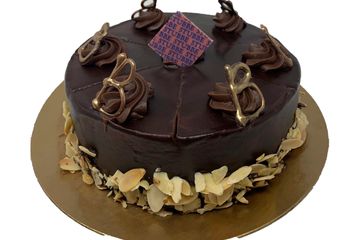 CAKE MENU | Stubbe Chocolates Ottawa