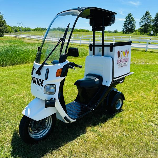 Copsicle ice cream trucks - We Build Ice Cream Trucks for Police ...