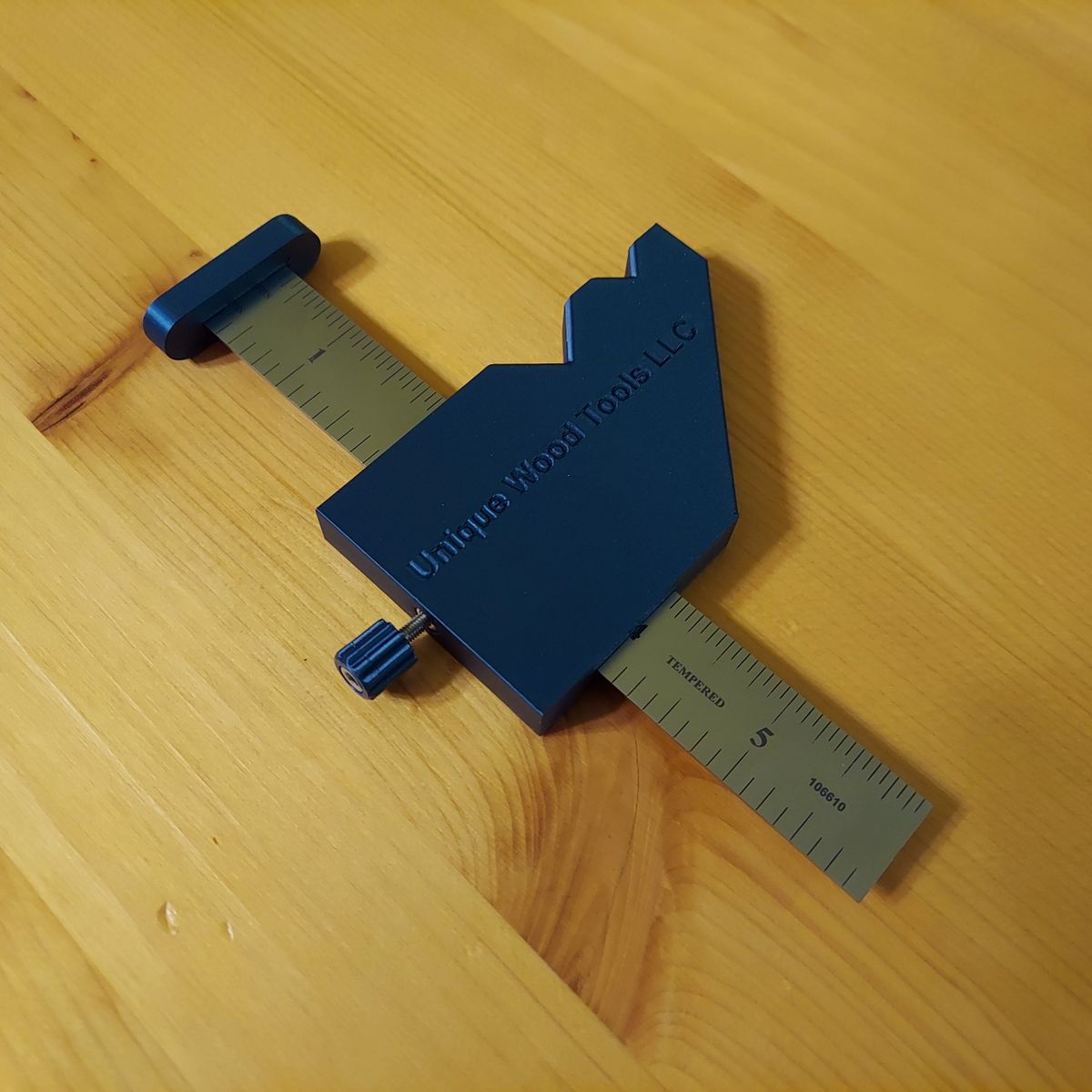 Tomahawk Measuring & Reference Tool