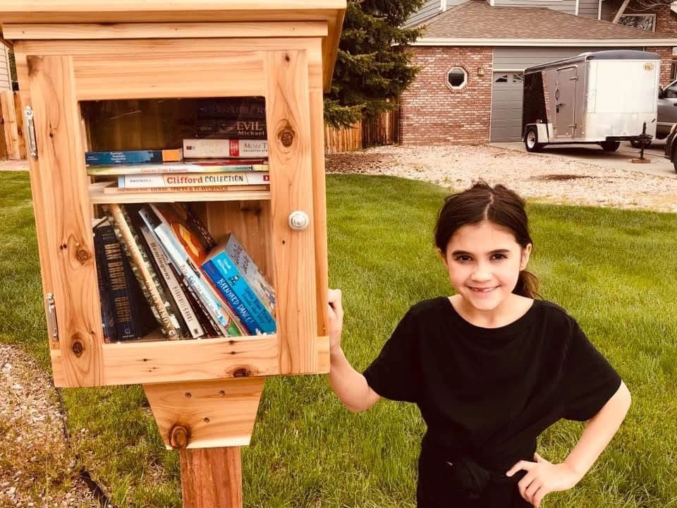 Emma Reads