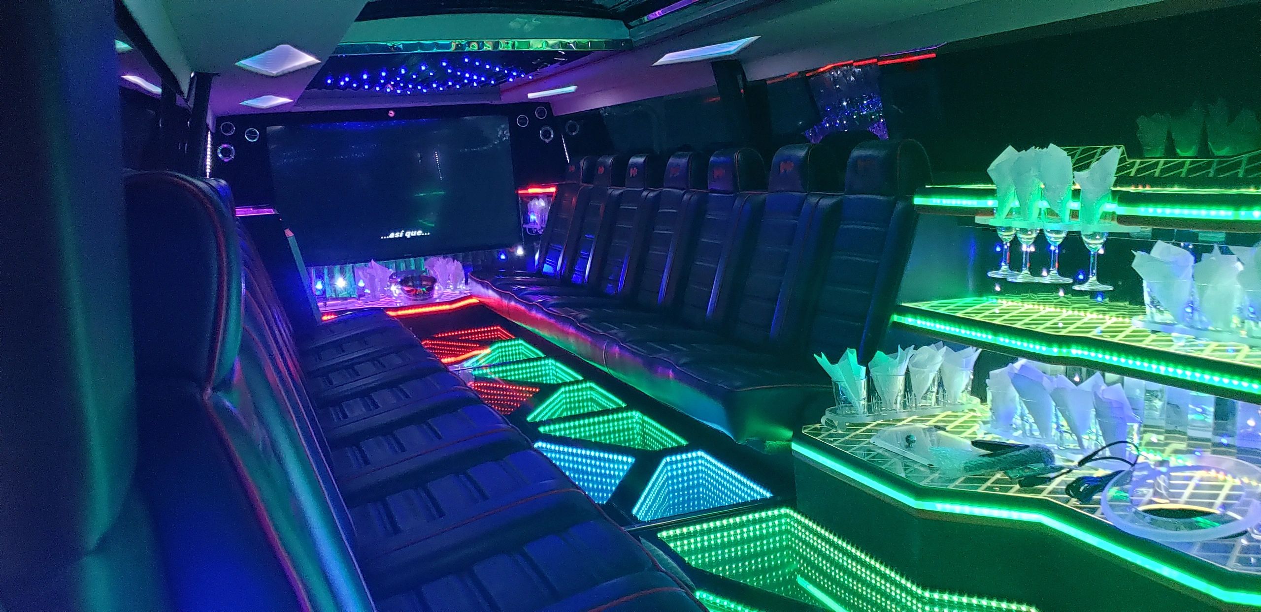 LUXURY Limosinas Colima - Limo Rental, Limousines, Limo Service