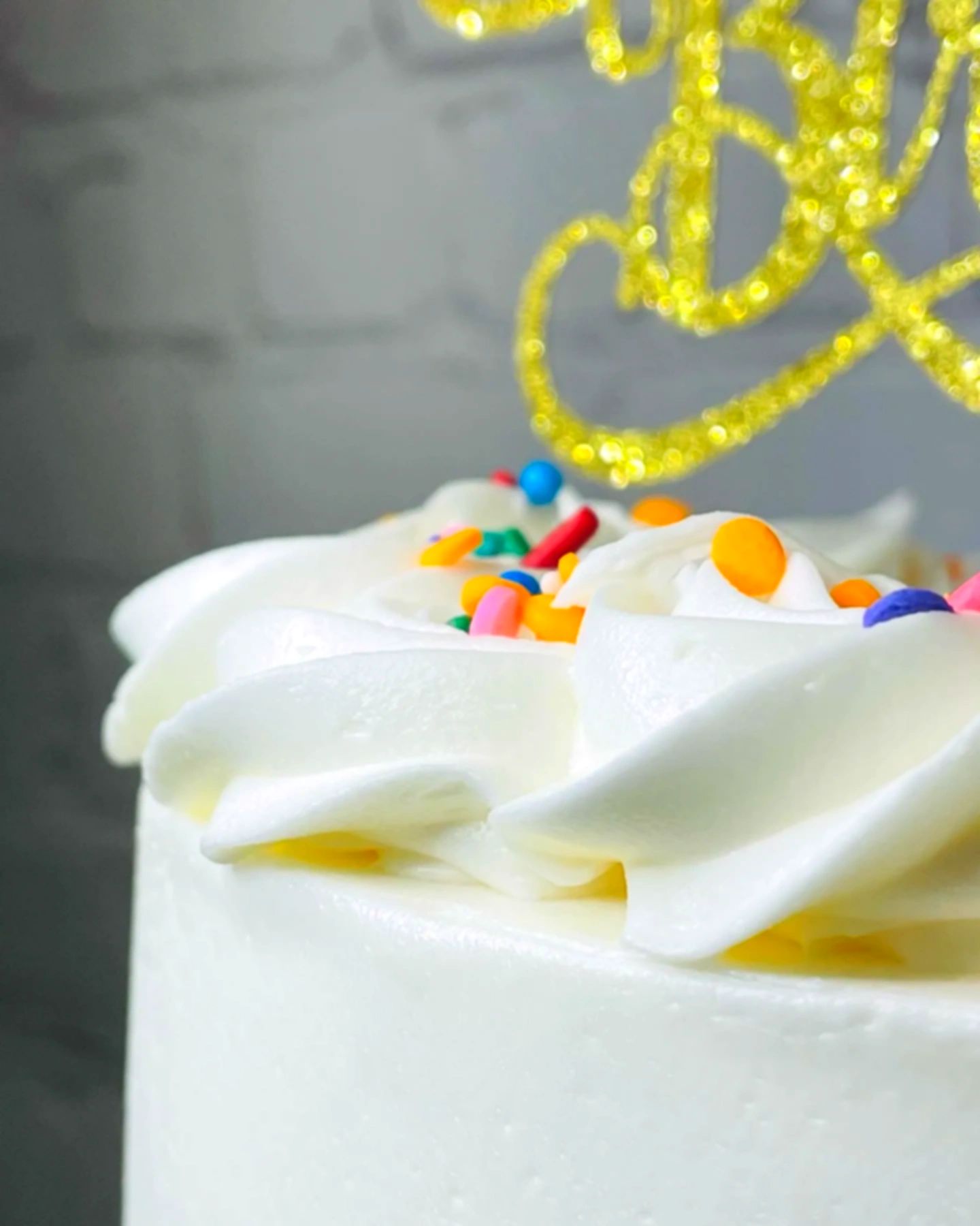 Ro Cake Studio - Custom Cakes, Bakery, Gluten-Free