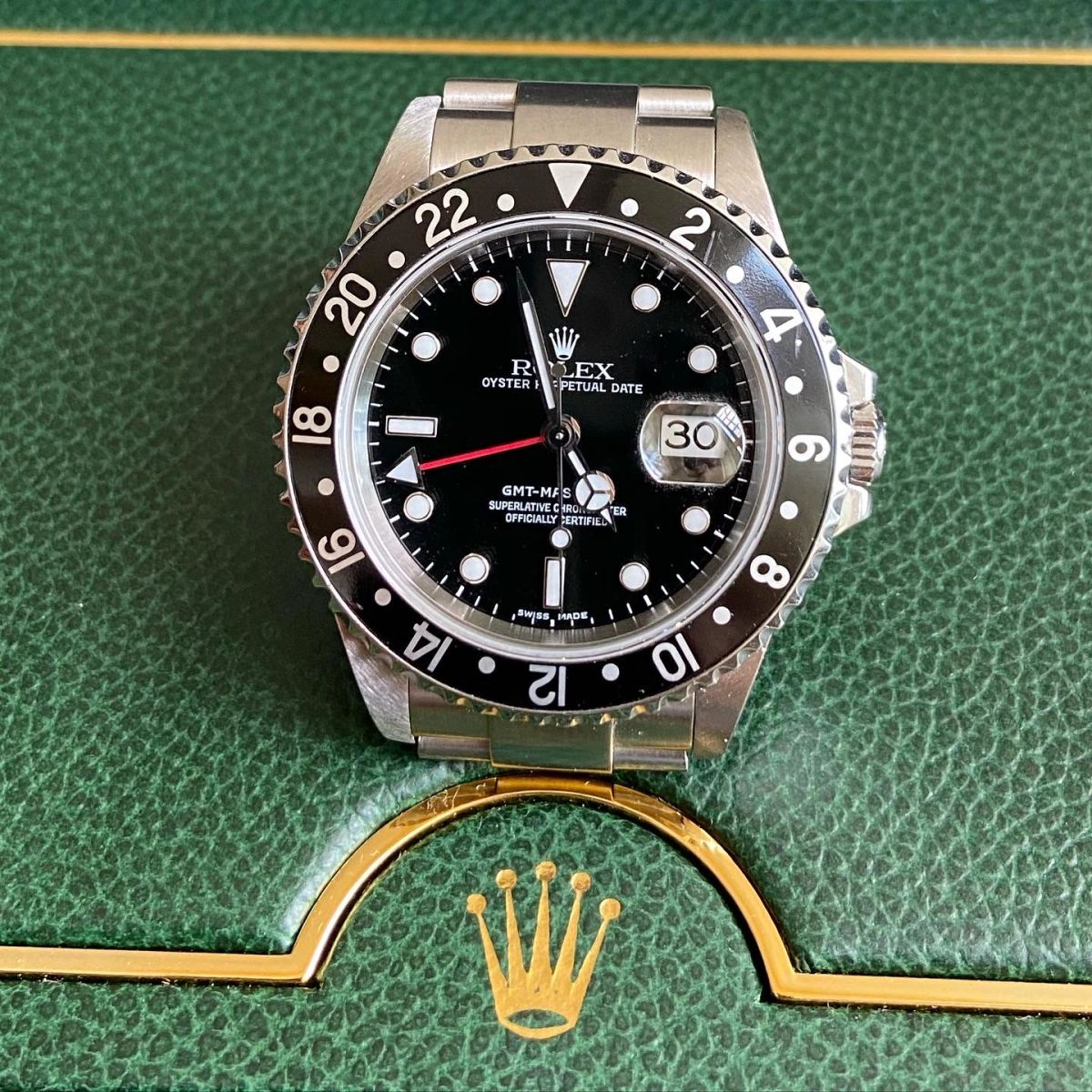 (Complete set/Excellent condition) ROLEX GMT MASTER II ALL BLACK REF.16710