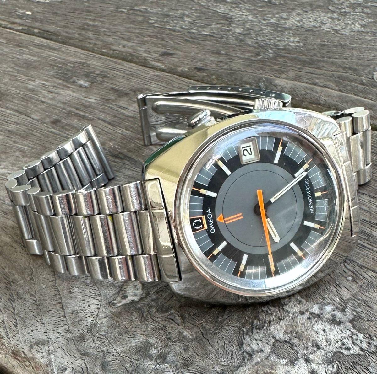(First Owner/Fully Serviced) 1970 Omega Vintage Seamaster Alarm aka ...