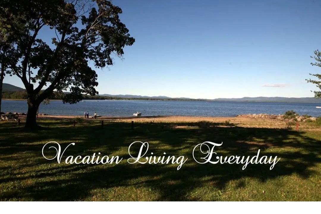 LakeviewVillage.com