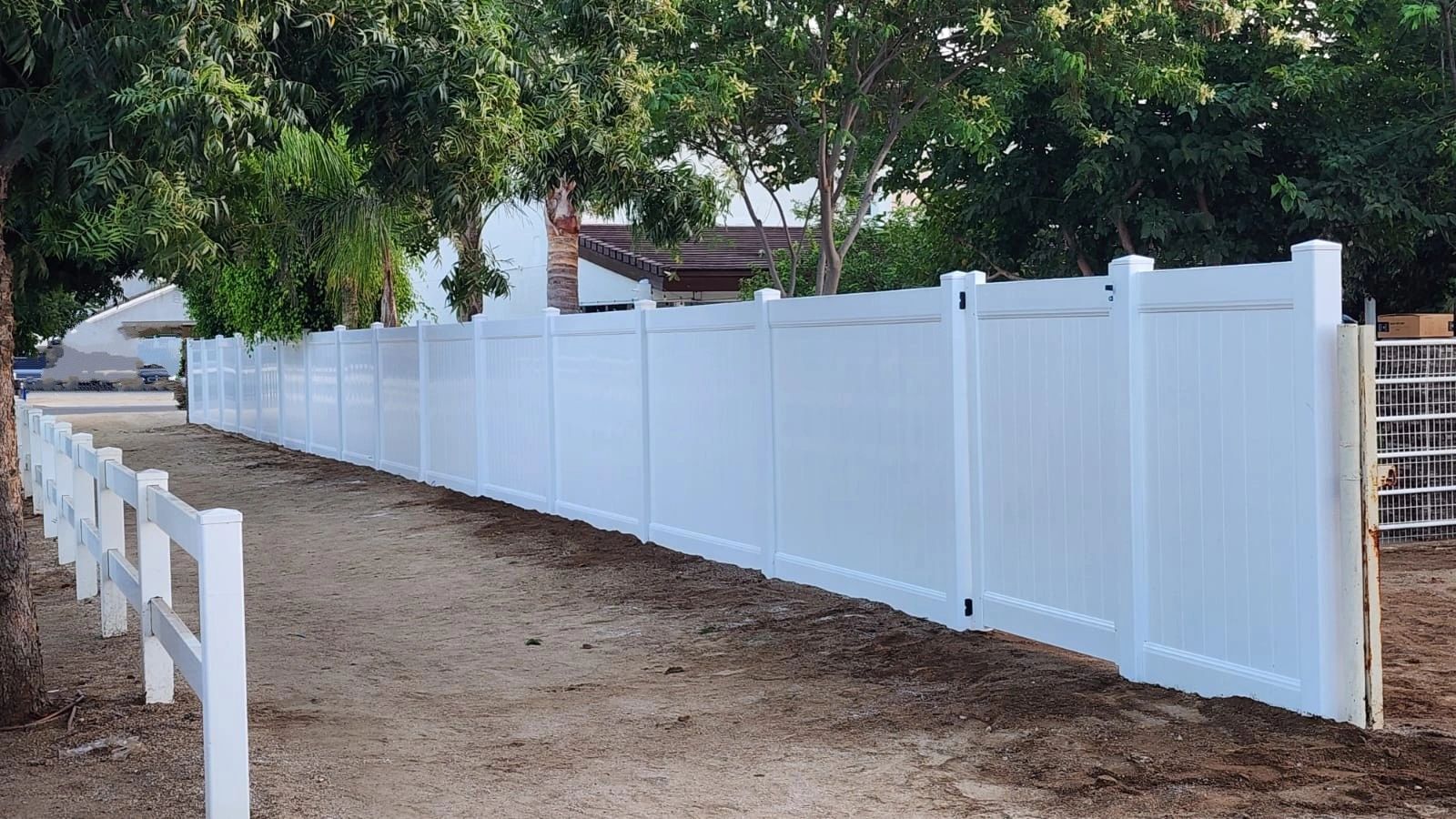 FENCE AND GATE INSTALLATION IN USA
