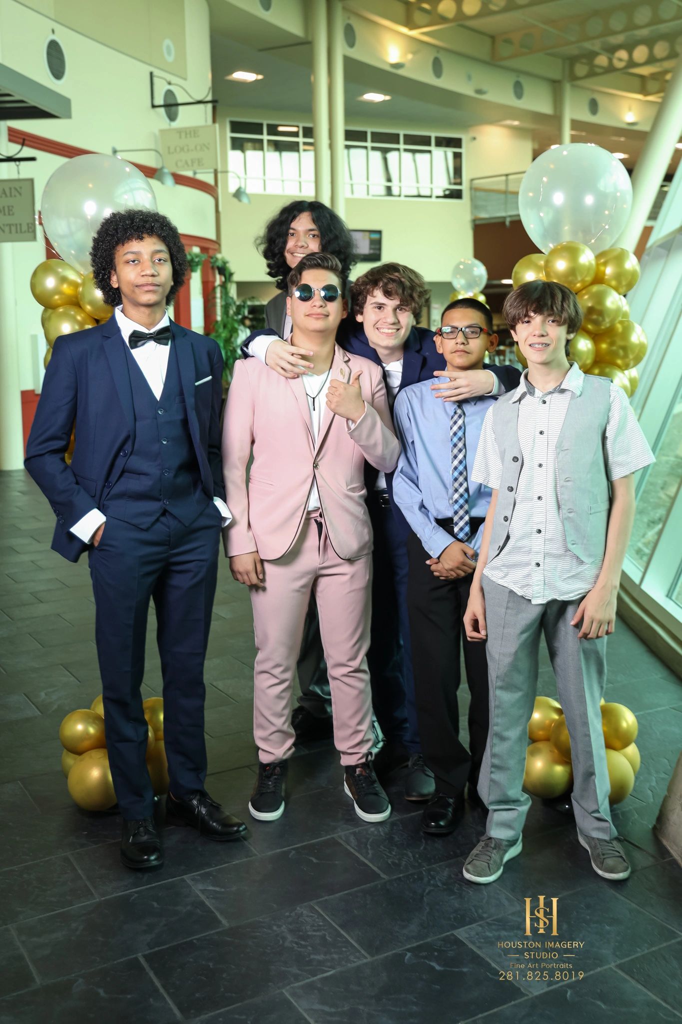 Roberson Middle School's 8th Grade Prom: Night in Paris