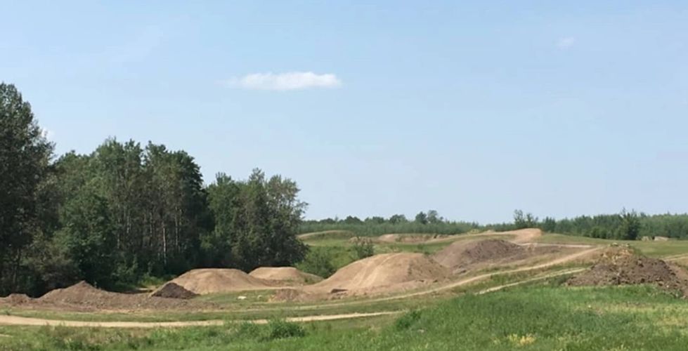 bumpmx.com - BUMP Motocross Track, Dirtbike Riding Trails