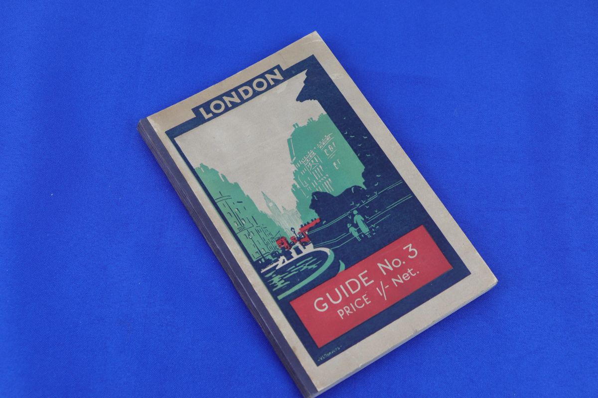 London Underground Guide No.3, 1924. Including the fold out map.