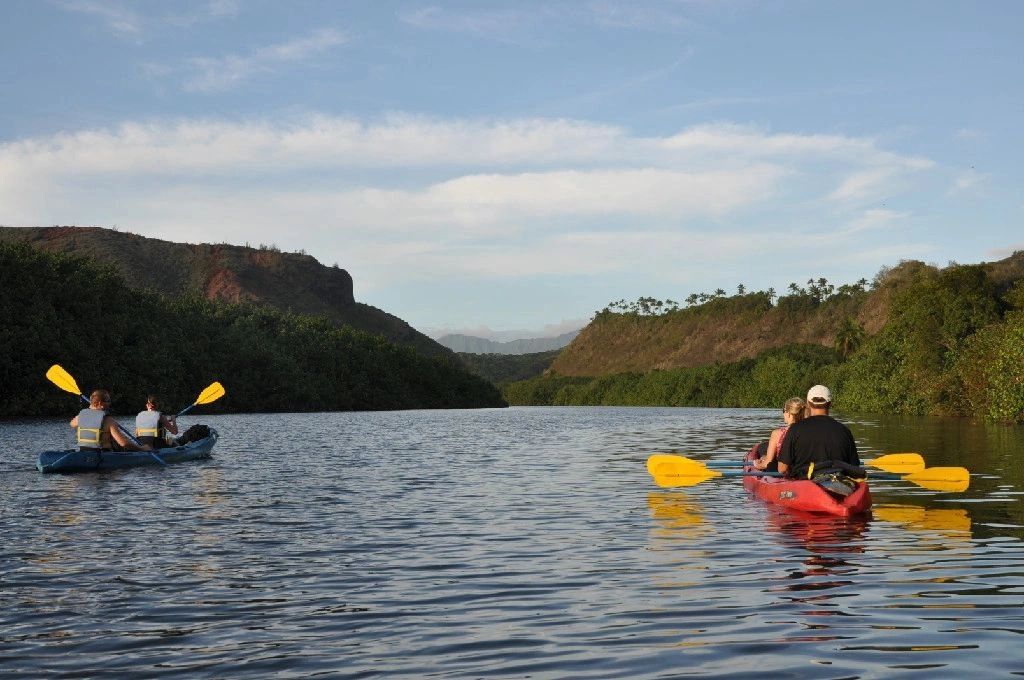 Wailua Kayak & Canoe - Wailua - Hanalei, Hawaii