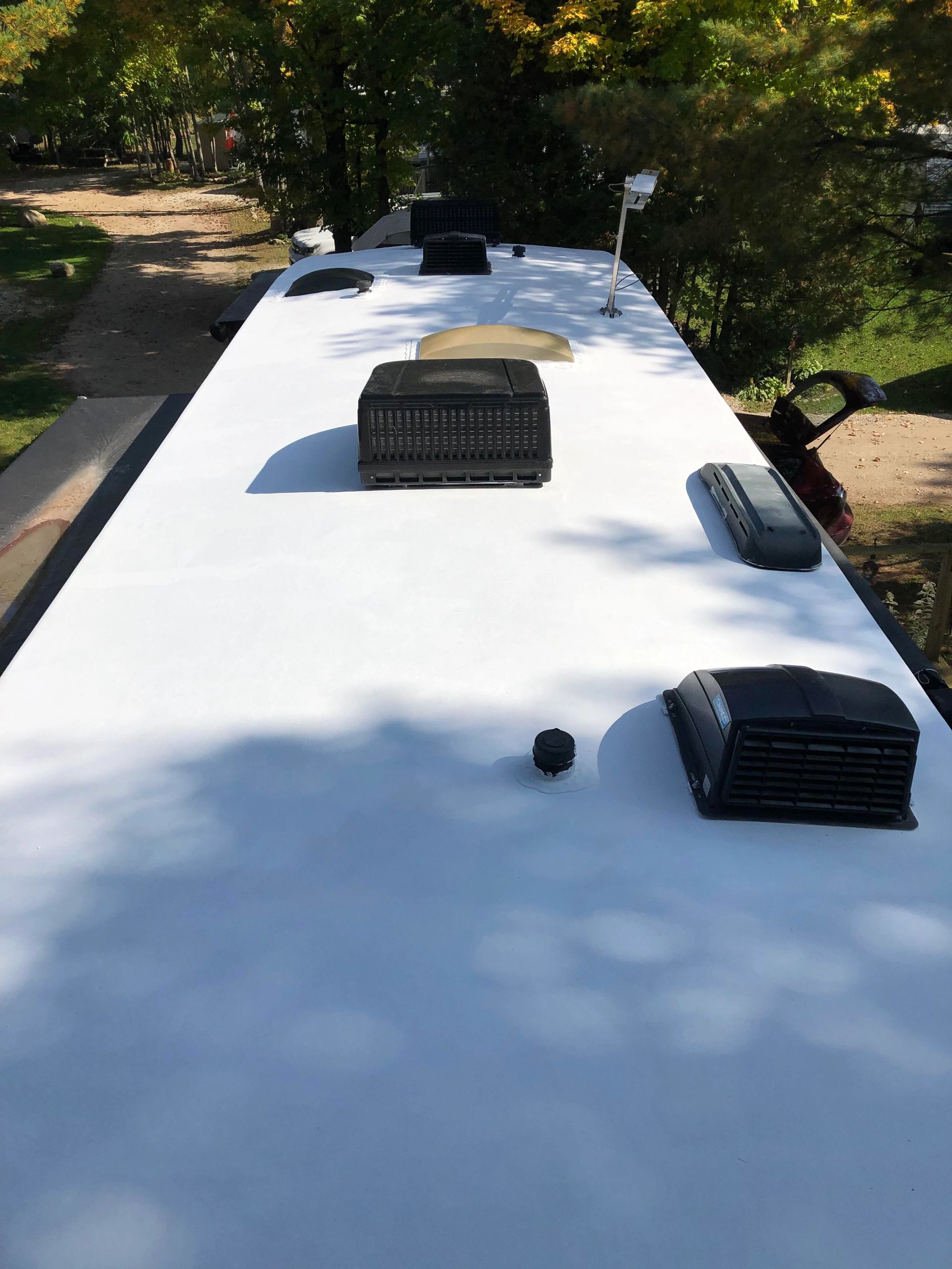RV/ Trailer Roofing | Gentlemen Rubberize Pro Coatings