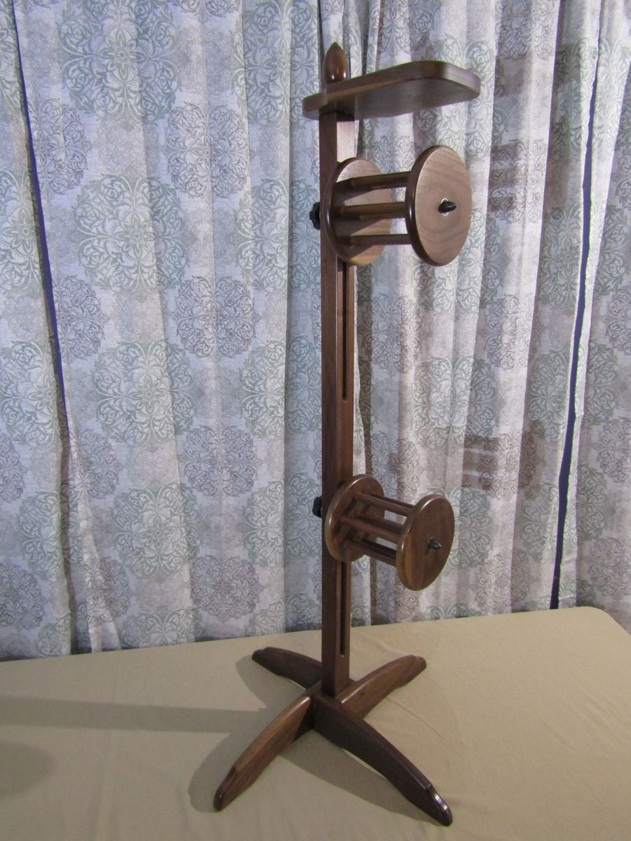 Squirrel Cage Swift Walnut