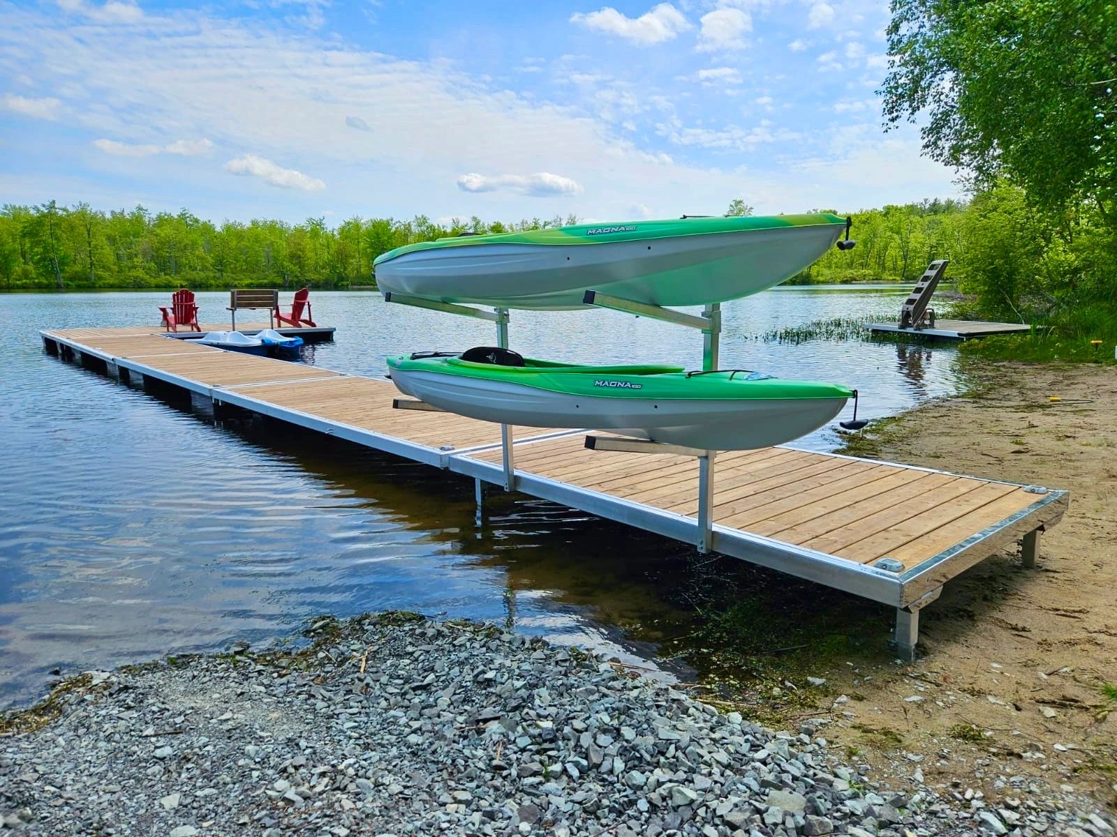 Custom Aluminum Docks in Ontario
