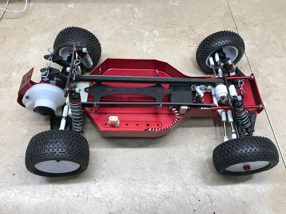 2210.1 chassis stiffener and LIPO battery brace set for RC10/RC10T ...