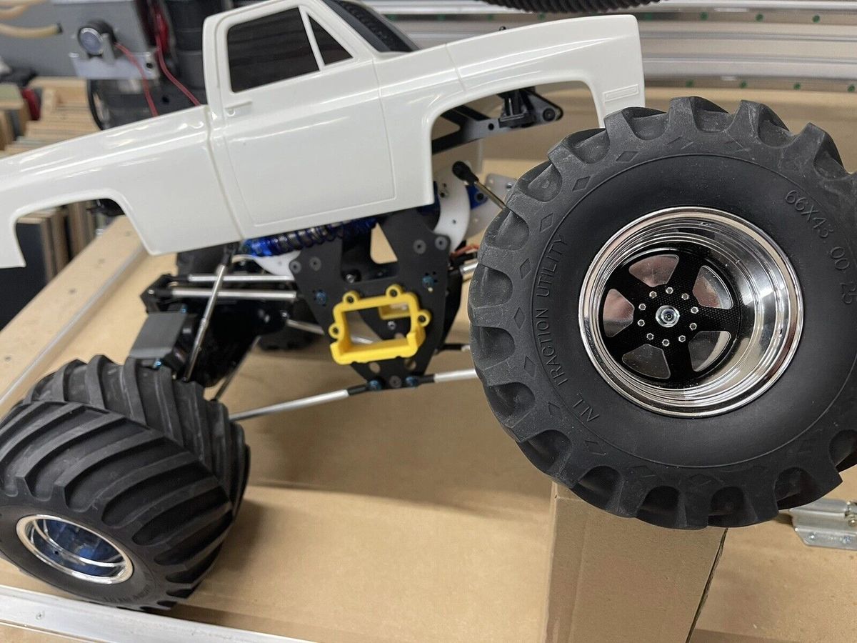 Clodbuster V2 wheel inserts for stock wheels