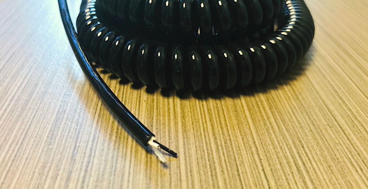 EC282 - Electronic Coiled Cord 28 Gauge with 2 Conductors - No Shield