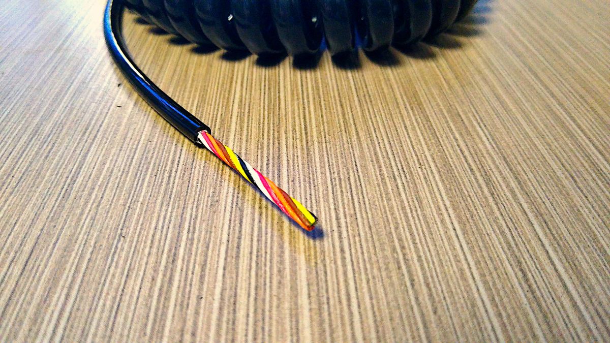 EC287 - Electronic Coiled Cord 28 Gauge with 7 Conductors - No Shield