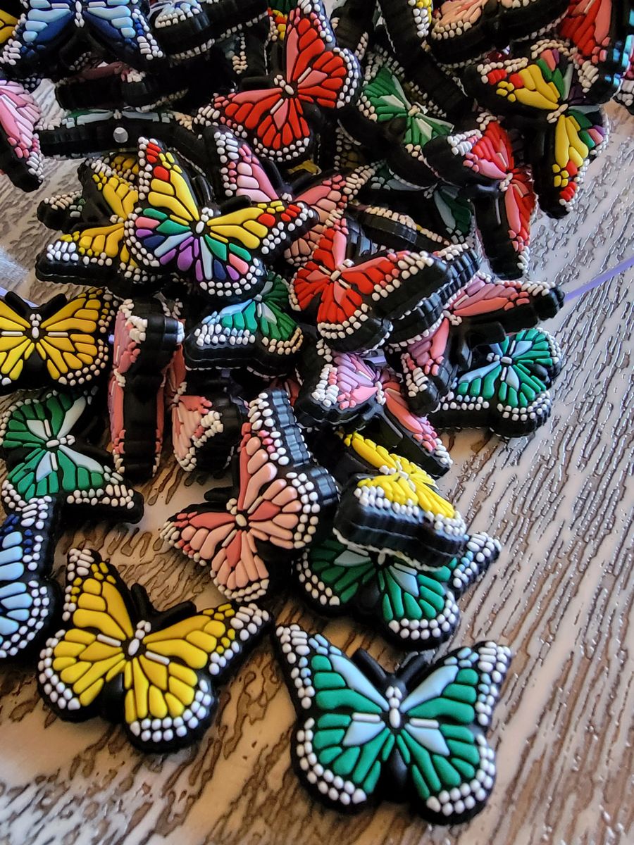 Mixed Color Butterfly - Random Pick