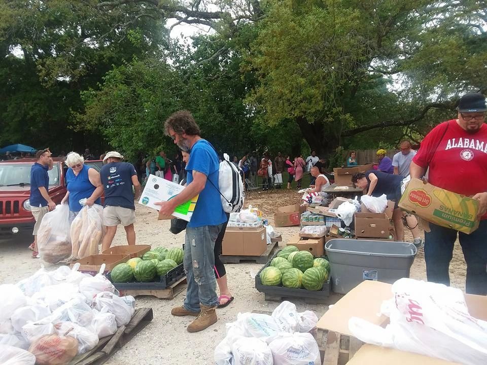 Food Pantry, Soup Kitchen - Ecomfortoutreach - Pensacola, Florida