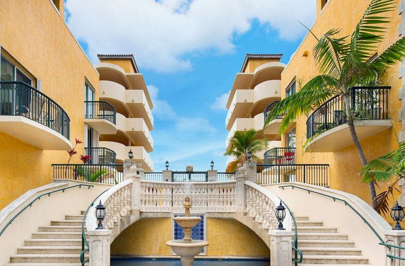 Surfside Palms Condo
