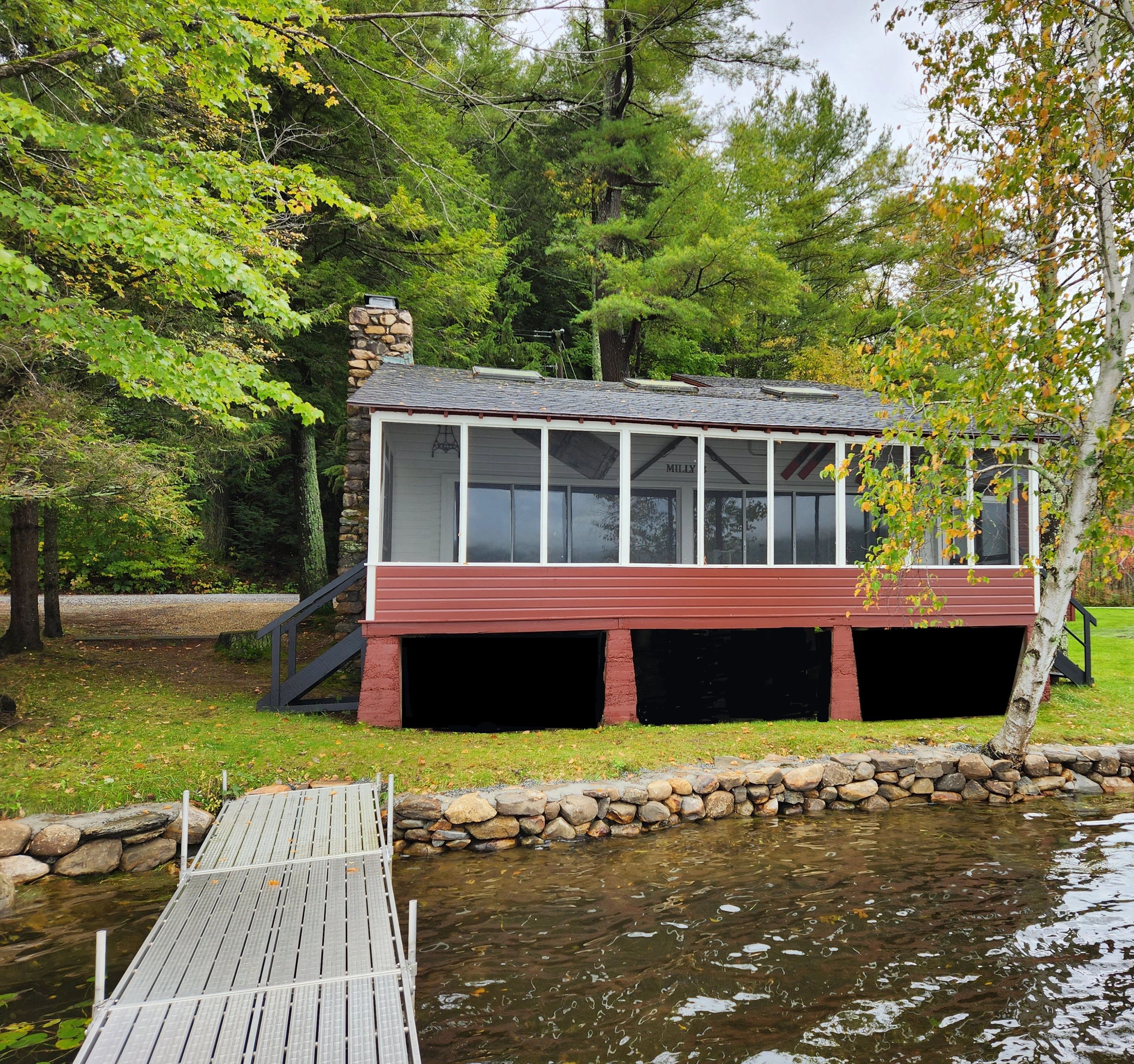 Lake Buel Vacation Rental - The Red House on Lake Buel