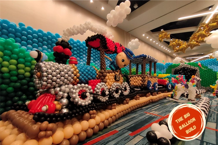 Big Balloon Builds