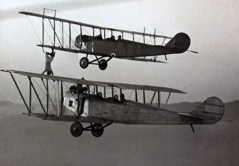 The Barnstormers: Pilots In The Crazy Twenties