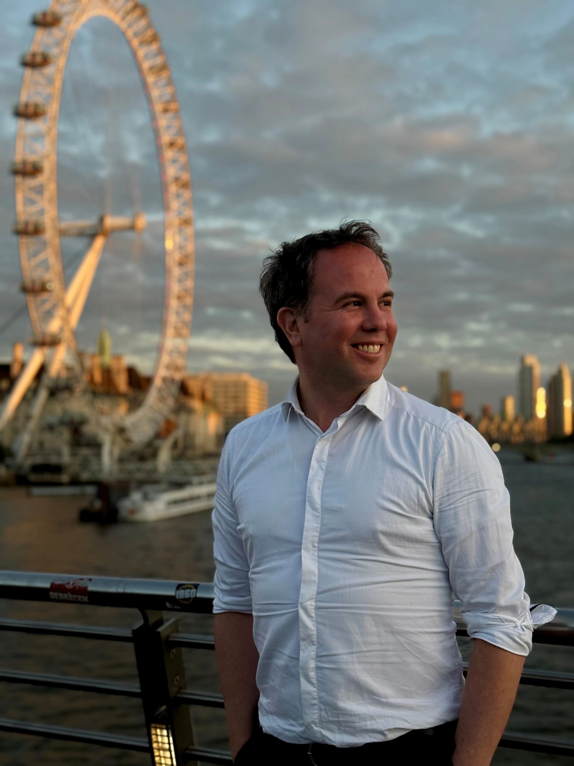 Professional | Joe Hayman