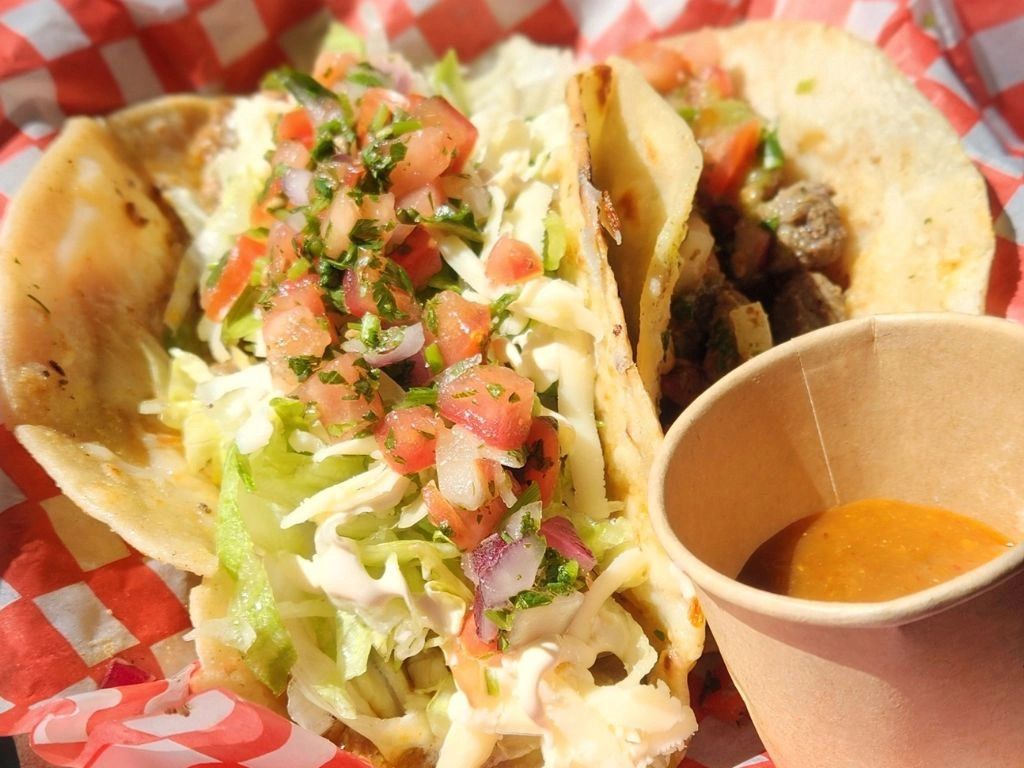 Tofino Waves and Tacos