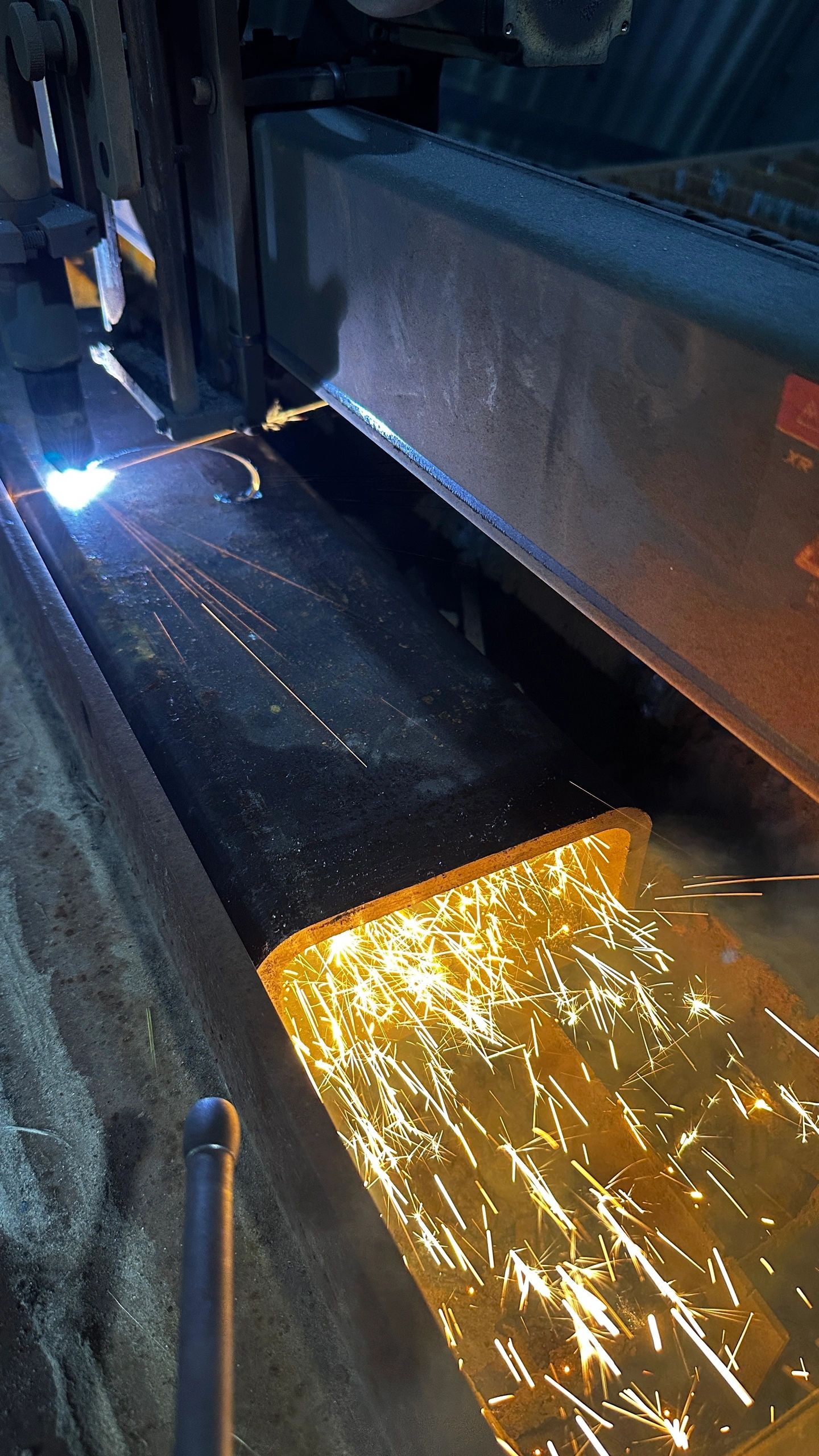 Custom Design and Metal Fabrication Services | RR Custom Fabrication