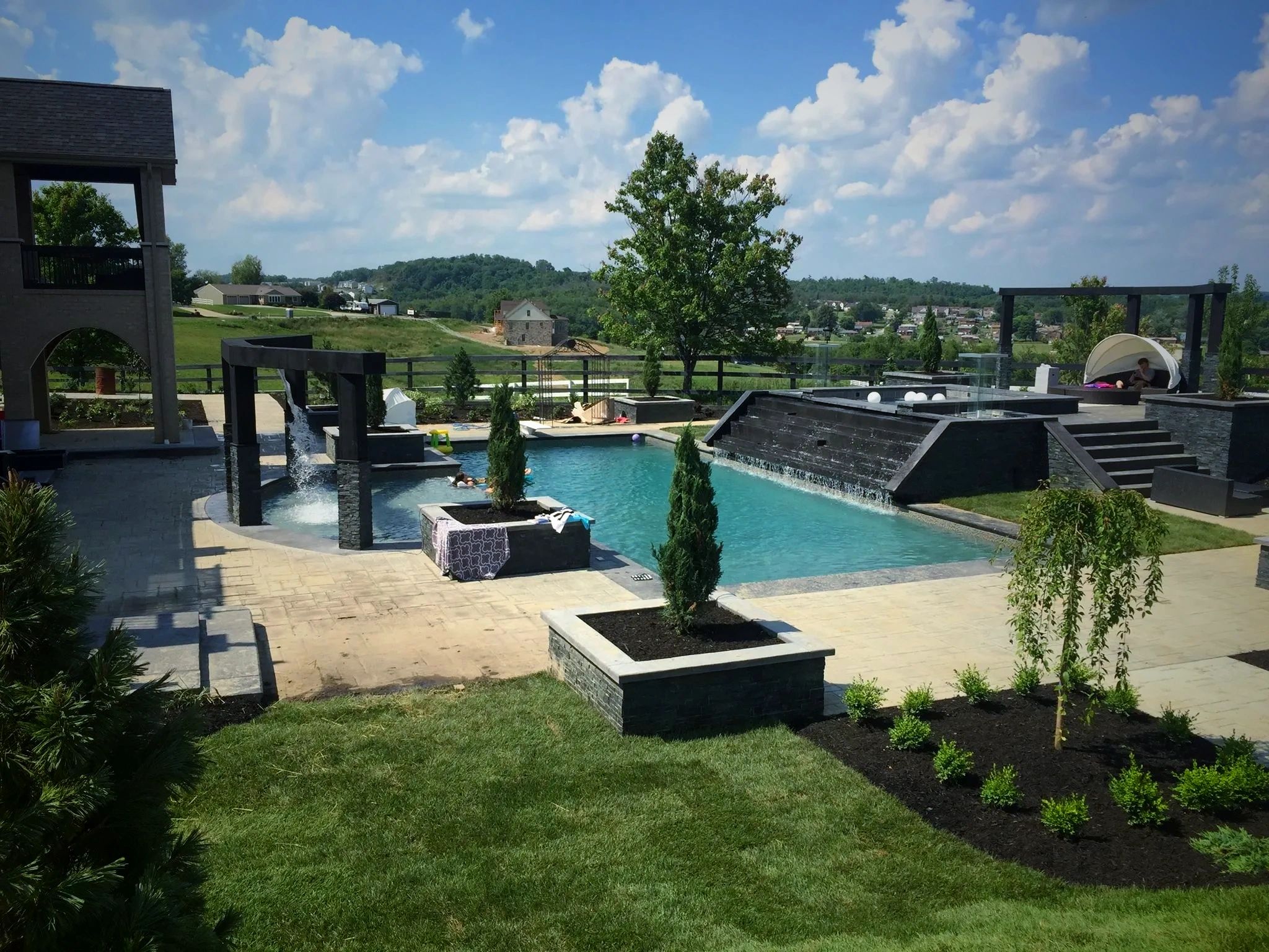 Landscaping For Le$$