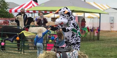 Duke Petting Farm and Carriage Company - Pony Rides, Petting Farm