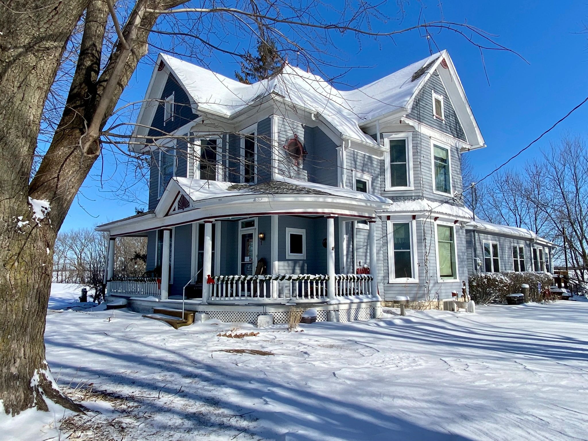 Sunrise Inn & Retreat