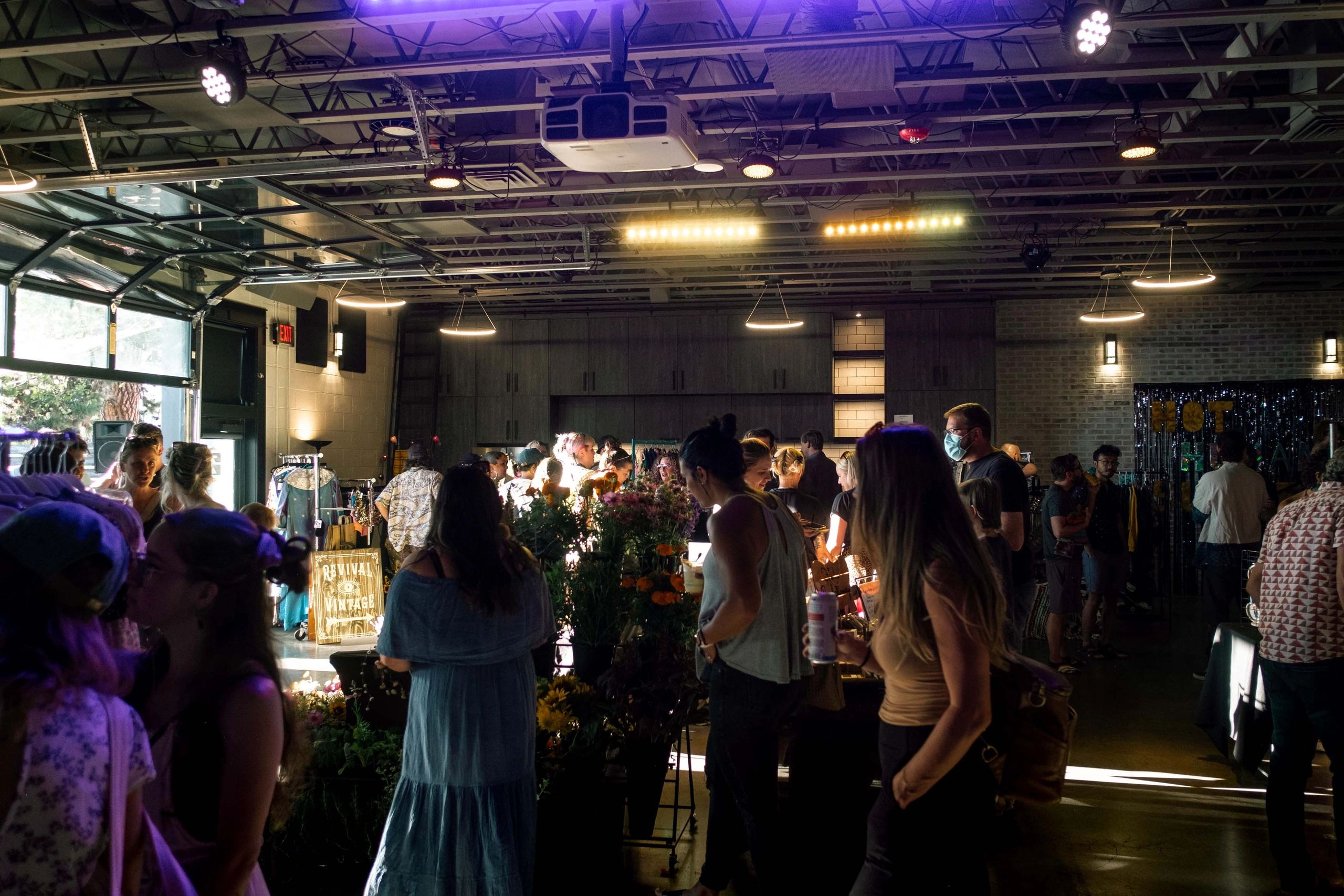 About the market | Bend Moonlight Market