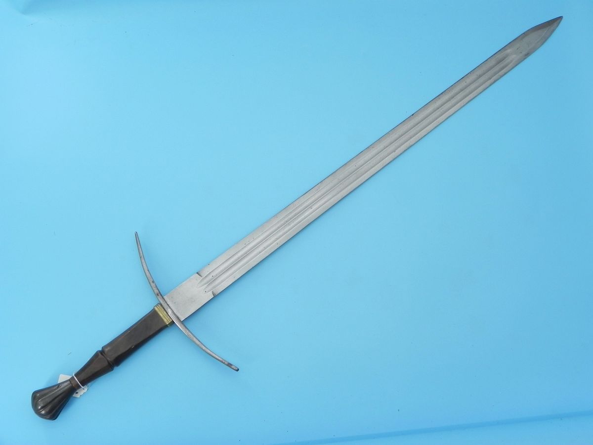 Del Tin Early DT5156 Hand and a Half