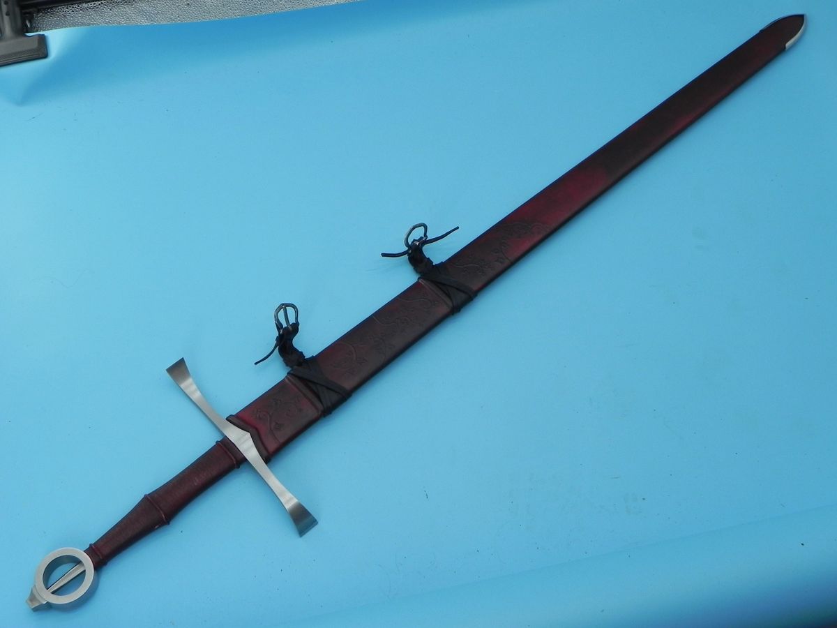 Irish Ring Medieval Longsword Red & Black