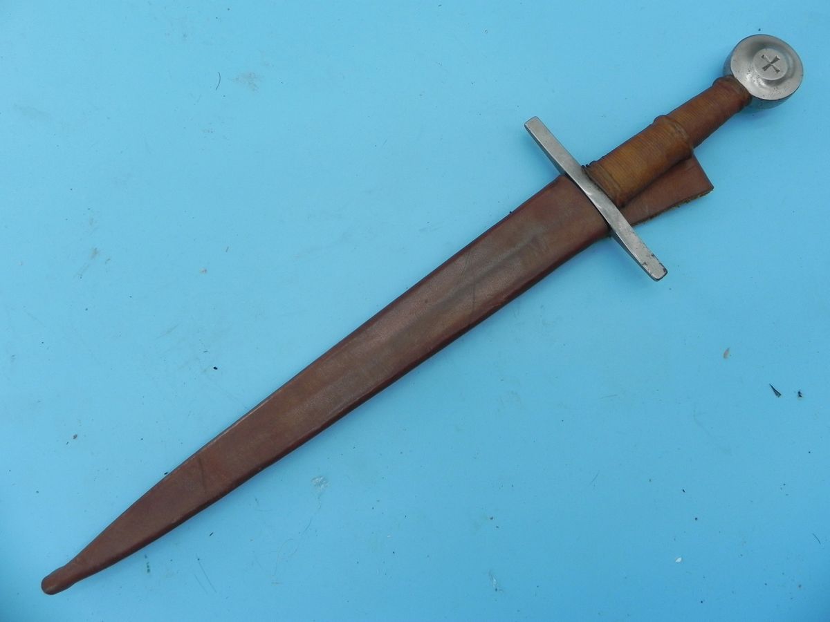 Albion Arn Dagger Screen Used Movie Prop with Sheath