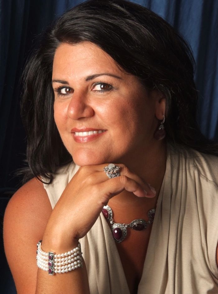 About Us - Sandra Singh Jewelry - Unique Jewelry Designs