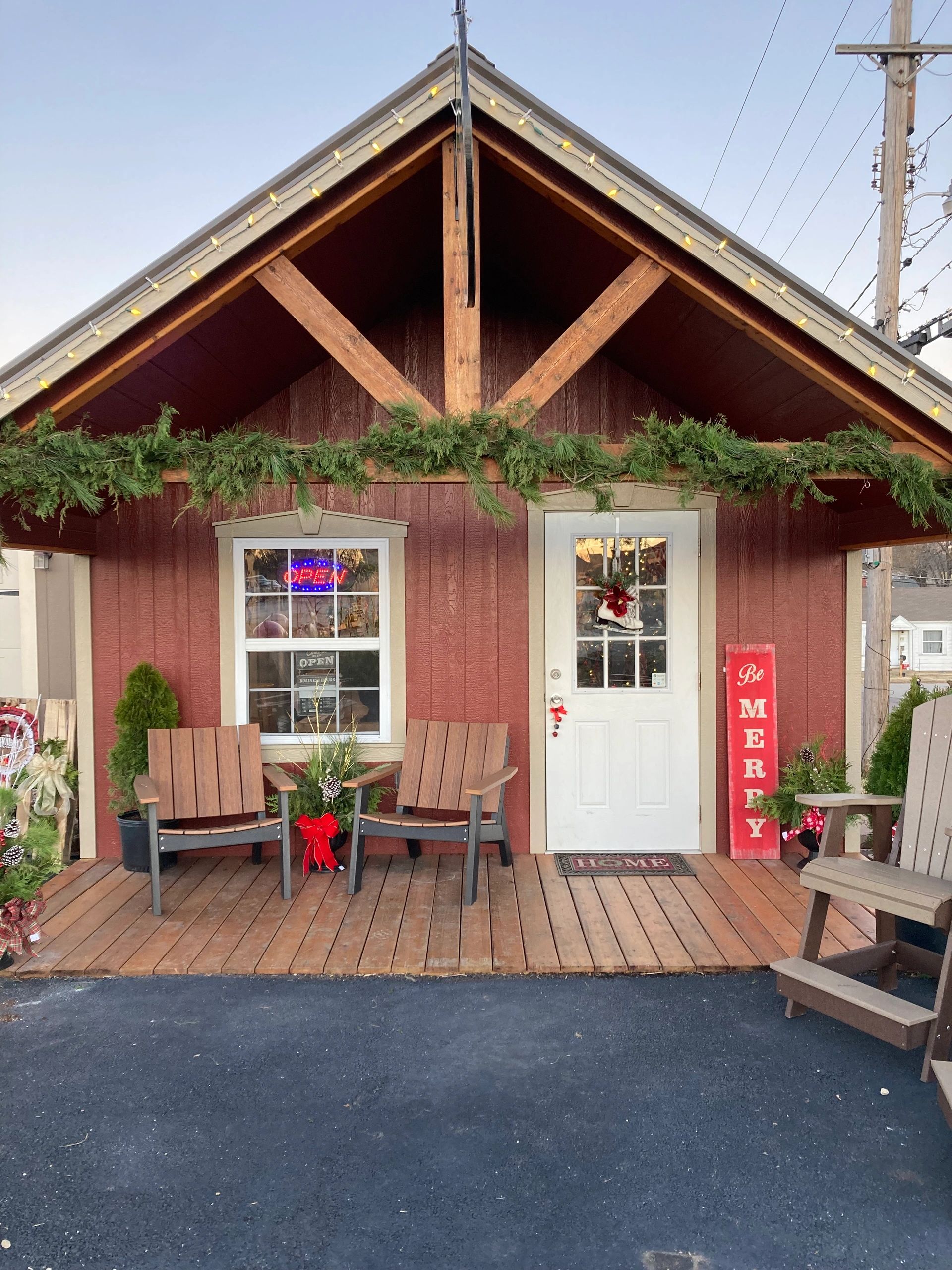 Countryside Farm + Market - Flowers - Cuba, Missouri