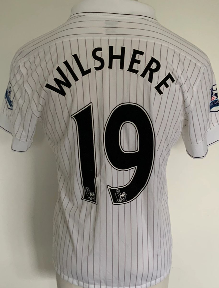 Arsenal 2009 - 2010 White 3rd Kit Match Worn Wilshere Large