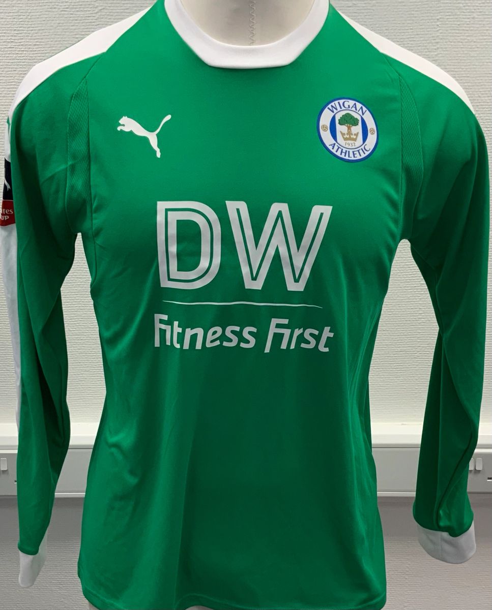 Wigan 2018 - 2019 Match Worn Evans Goalkeeper Large