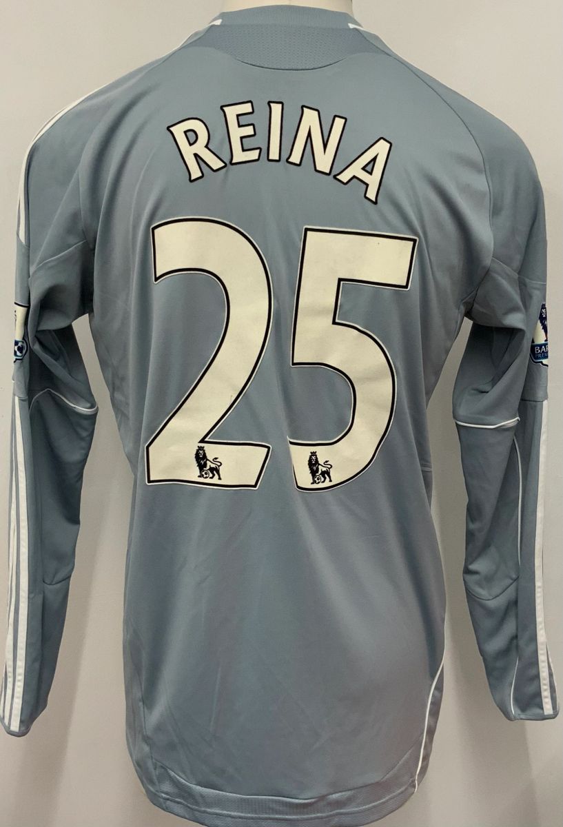 Liverpool 2010 - 2012 Goalkeeper Reina Large