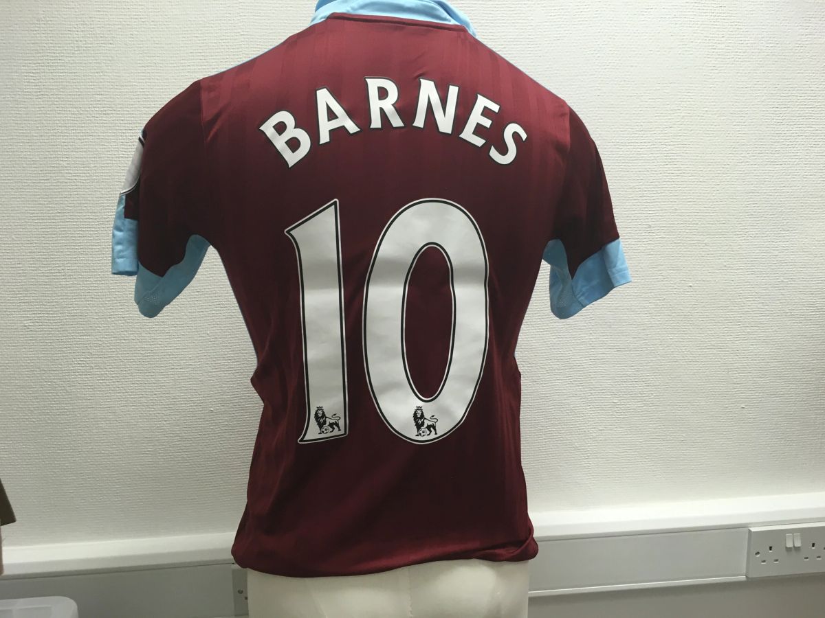 Burnley Match Worn 2016-2017 Barnes Medium