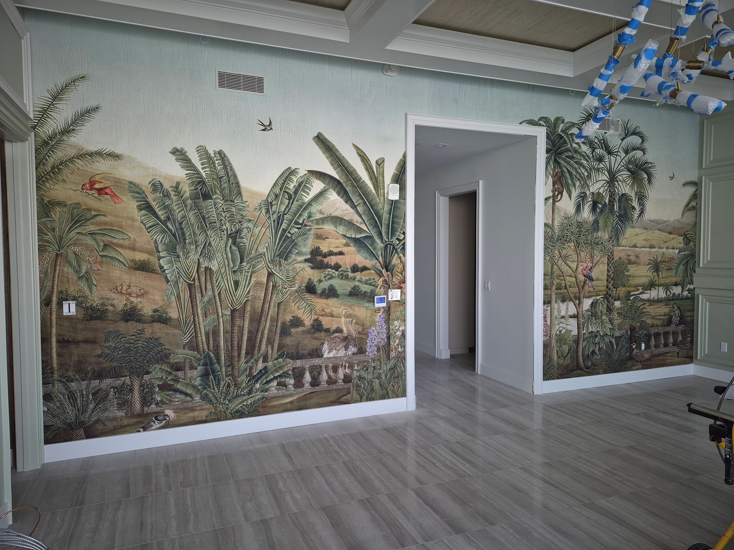 High-Quality Vinyl Wall Coverings | Wallpapering