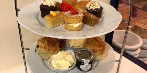 Bella's Tea Room - Restaurant, Le Goûter, Restaurant, Bar Restaurant