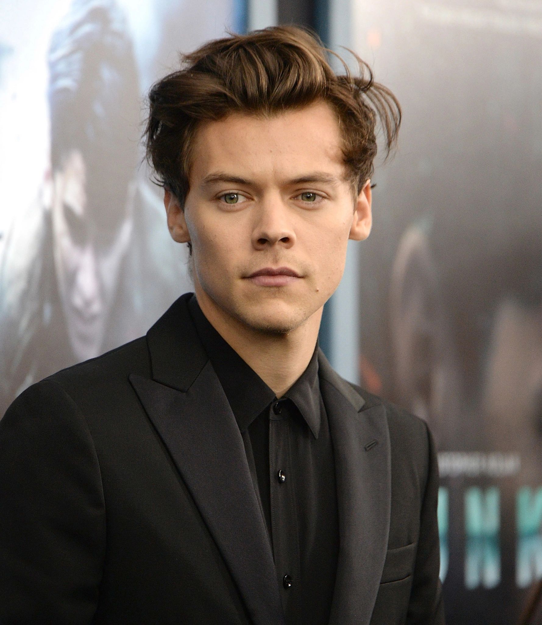Fans Sent Into A Frenzy As Harry Styles Debuts New Buzzcut