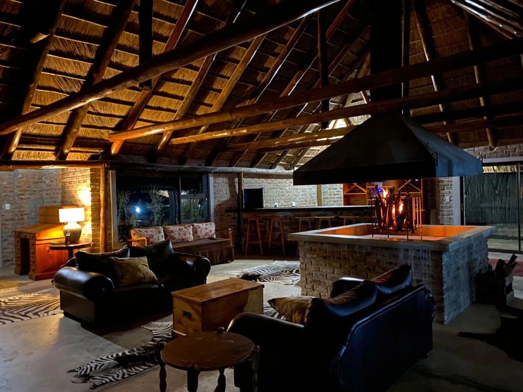 Lodge - Luxurious Safari Stay - Your Worldwide Adventures