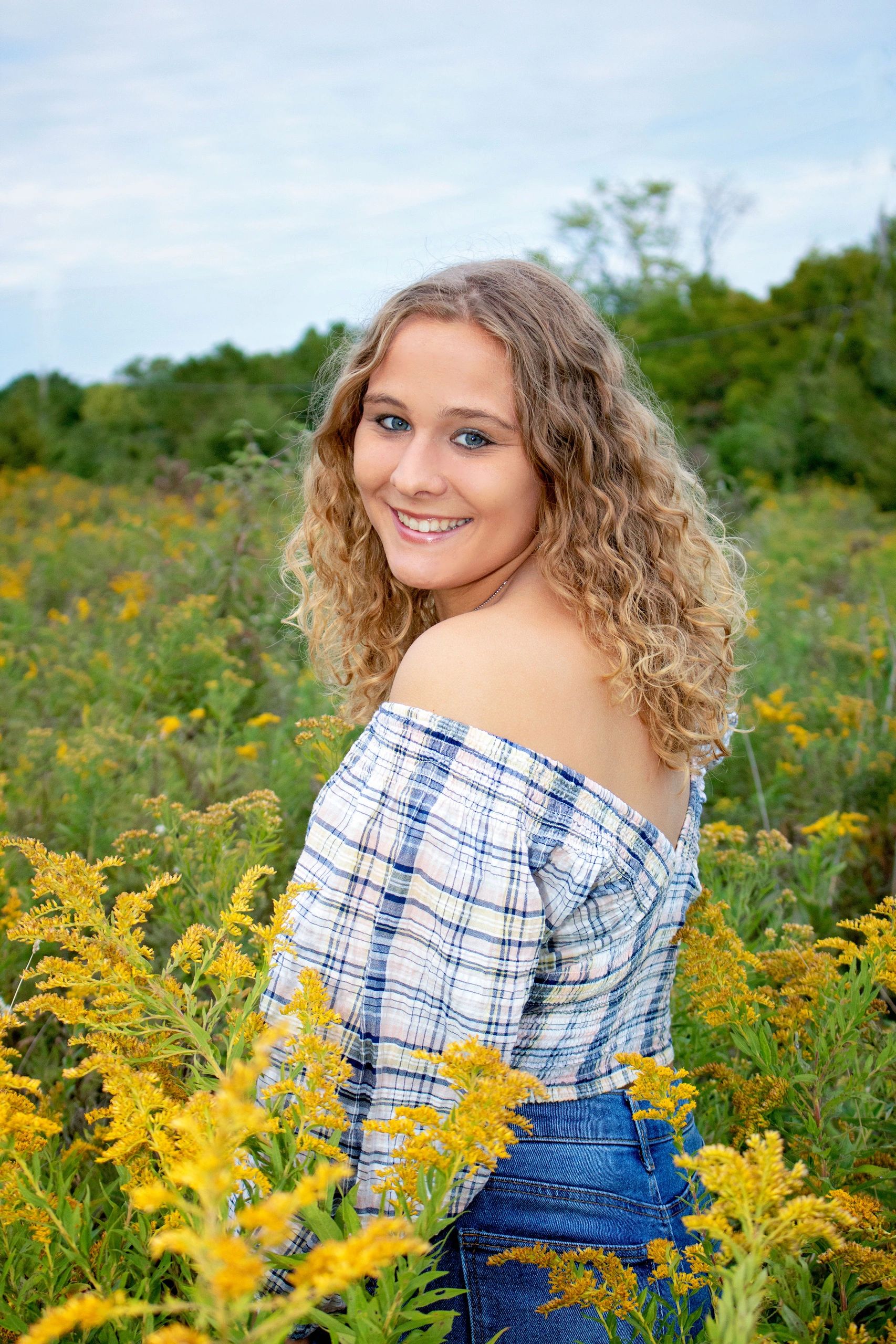 Olivia Perry is awarded scholarship